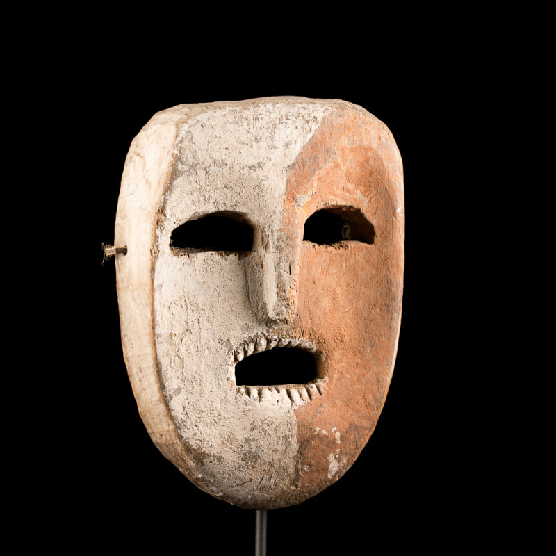 Kumu Komo Nsembu mask - African Art Congo mask - Desaive Collection