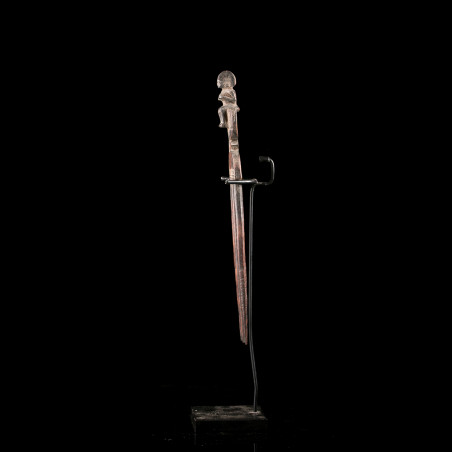 Zaramo hair pin- - African Art from Tanzania