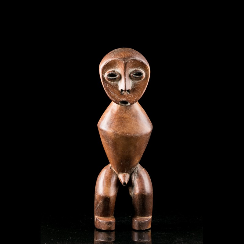 Lega Iginga figure - African art figures of the Bwami from Congo