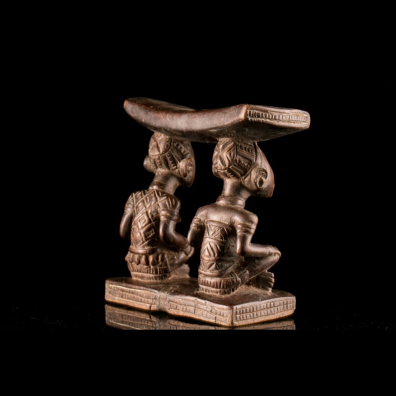 Kongo headrest - African headrest from Congo