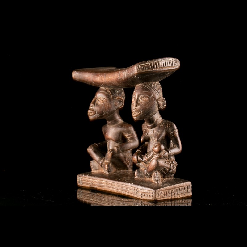 Kongo headrest - African headrest from Congo