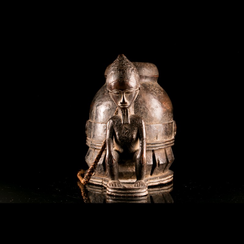 Baule Gbekre Se mouse divination oracle vessel from Ivory Coast