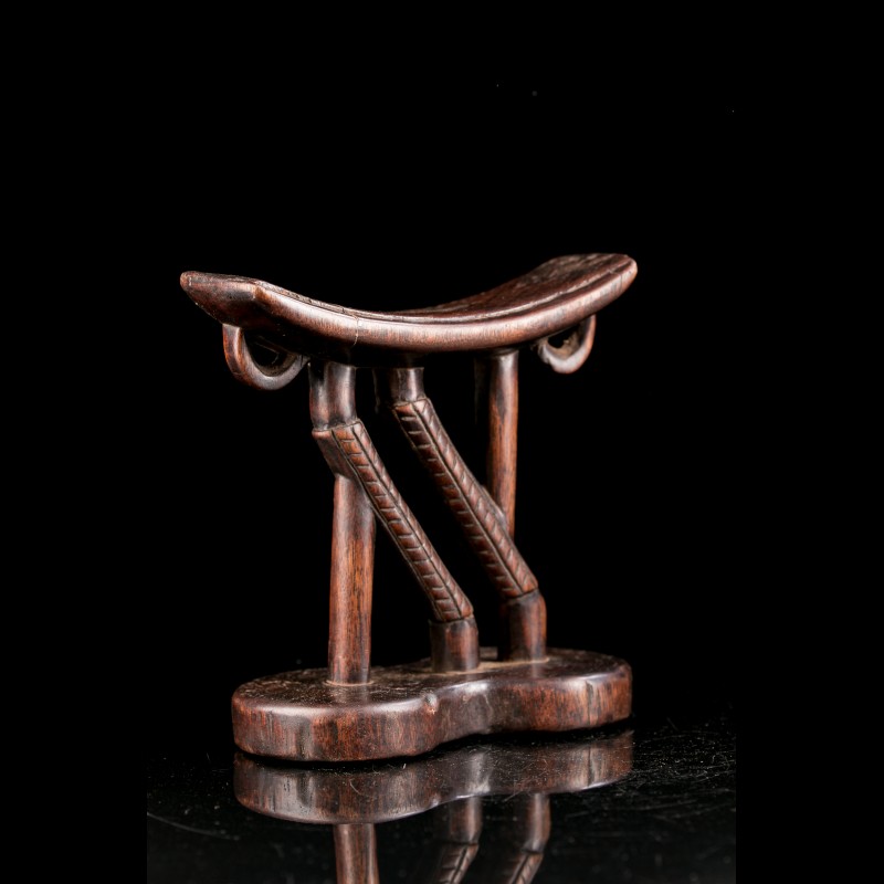 Tsonga headrest - African art Neckrests from Zimbabwe and South Africa