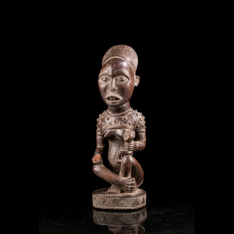 Kongo Phemba maternity figure - African art figures from Congo