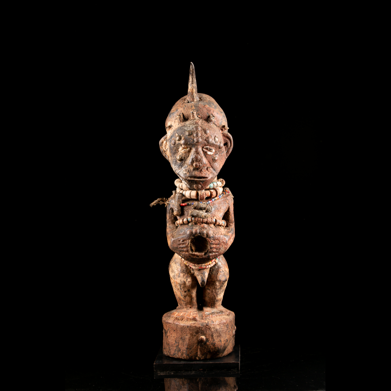 Songye Nkishi power figure - African art figures from the Kalebwe