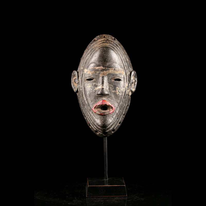 Dan mask - African Art Gallery