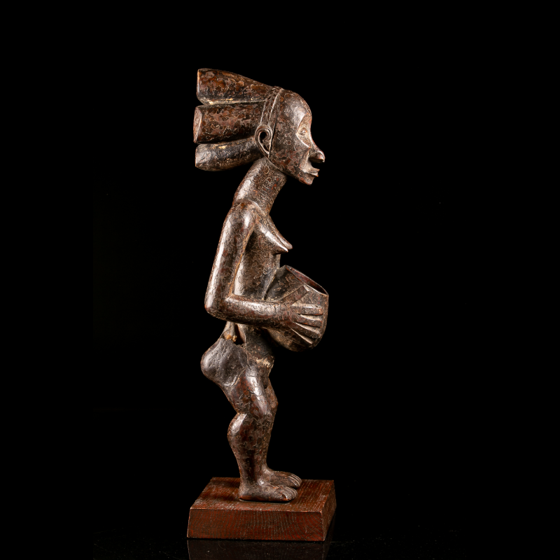 Luba Mboko figure of the Buli master - African figures from the Congo