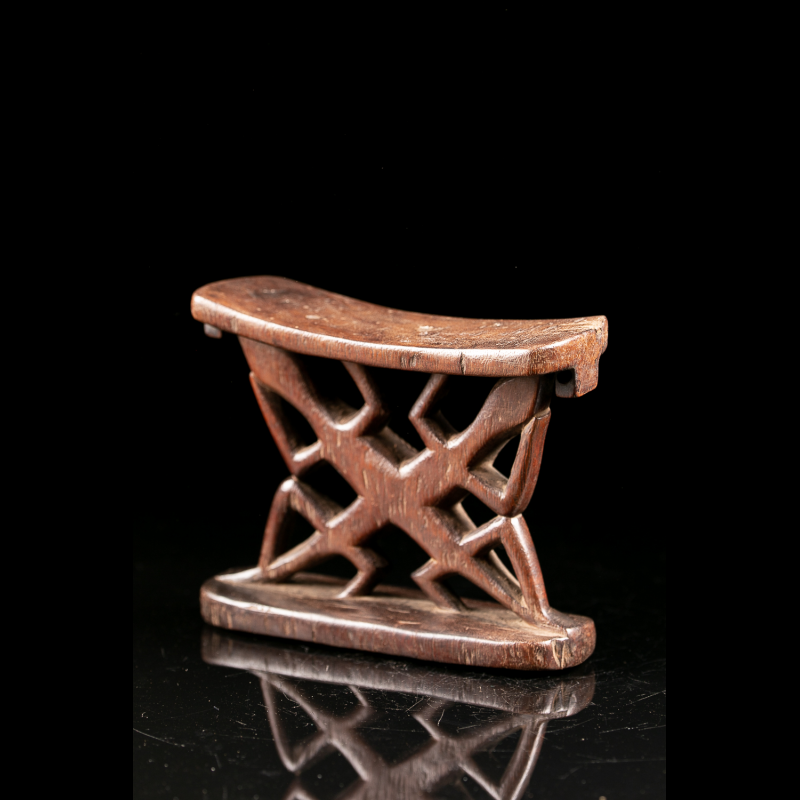 Tsonga headrest - African art from South Africa