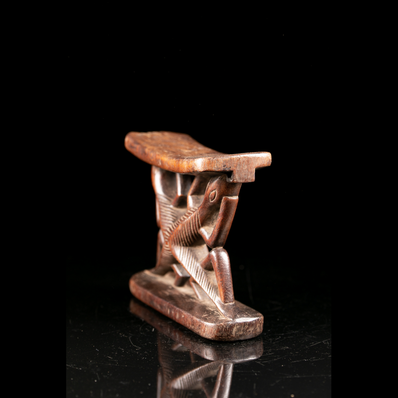 Tsonga headrest - African art from South Africa