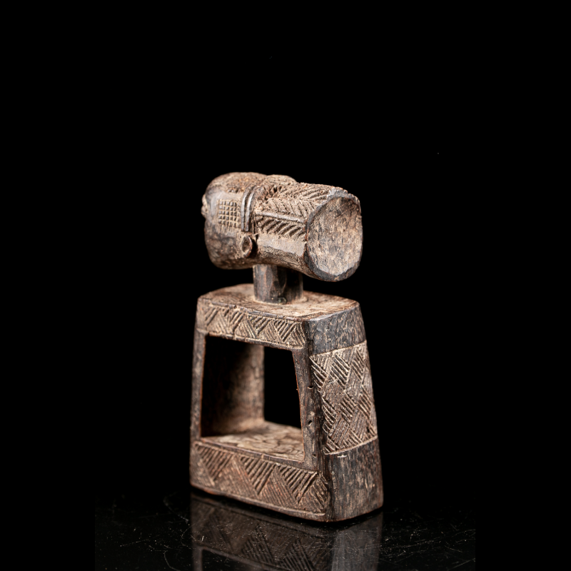 Luba Katatora oracle - Kashekesheke divination in Baluba culture