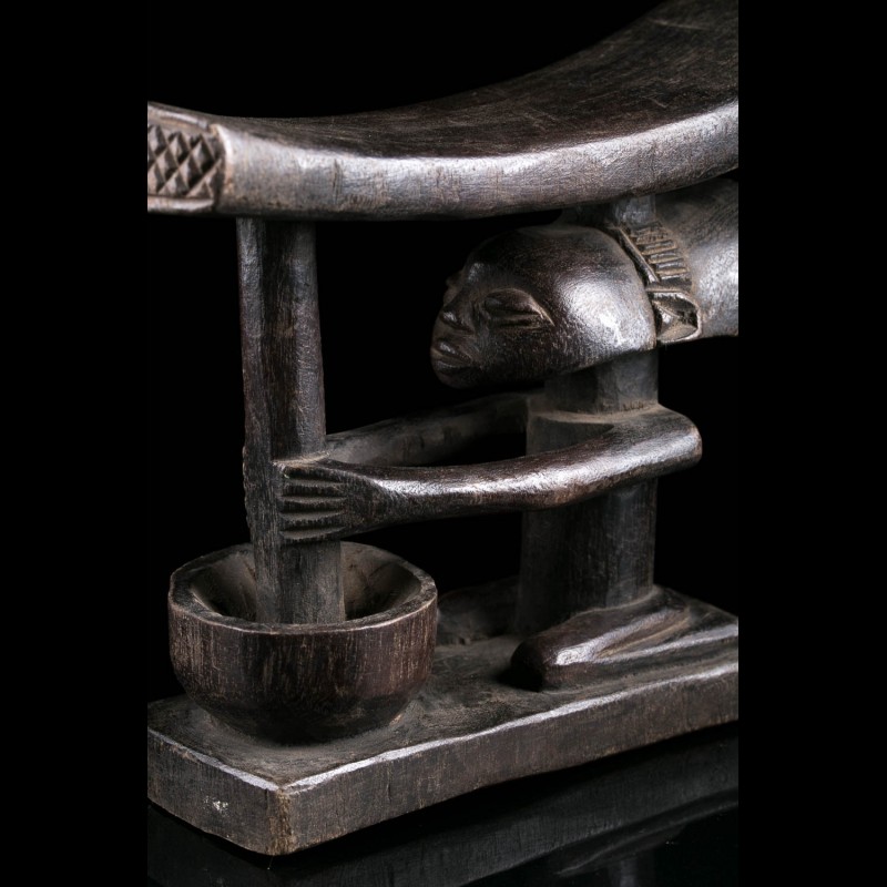 Figurative headrest - Luba - Congo - traditional african art 00300