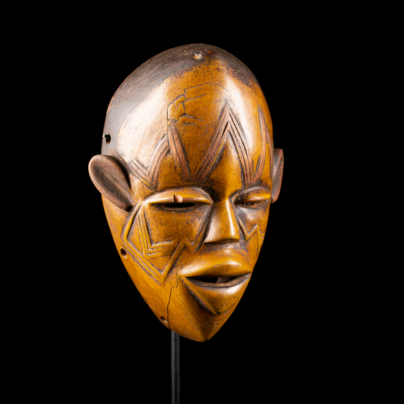 Makonde Likomba mask - African art masks from Tanzania