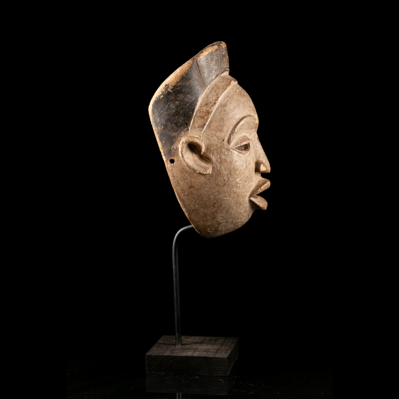 Kongo Sundi mask - African art masks from Bakongo