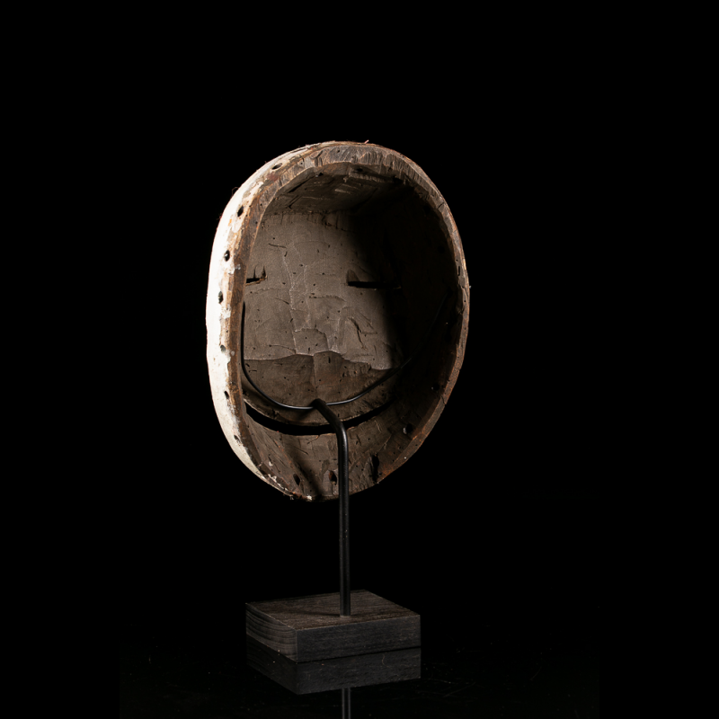 Mbunda Sachihongo mask - Chokwe related masks from Zambia