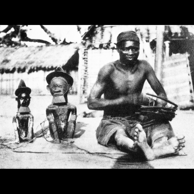 Statue Teke Buti - Figurine d'art africain du Congo Brazzaville