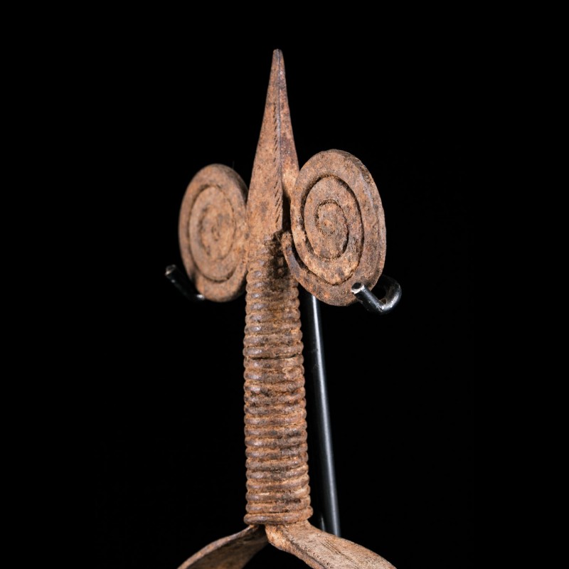 Primitive Iron Currency - Chamba - Nigeria - traditional african art 00304