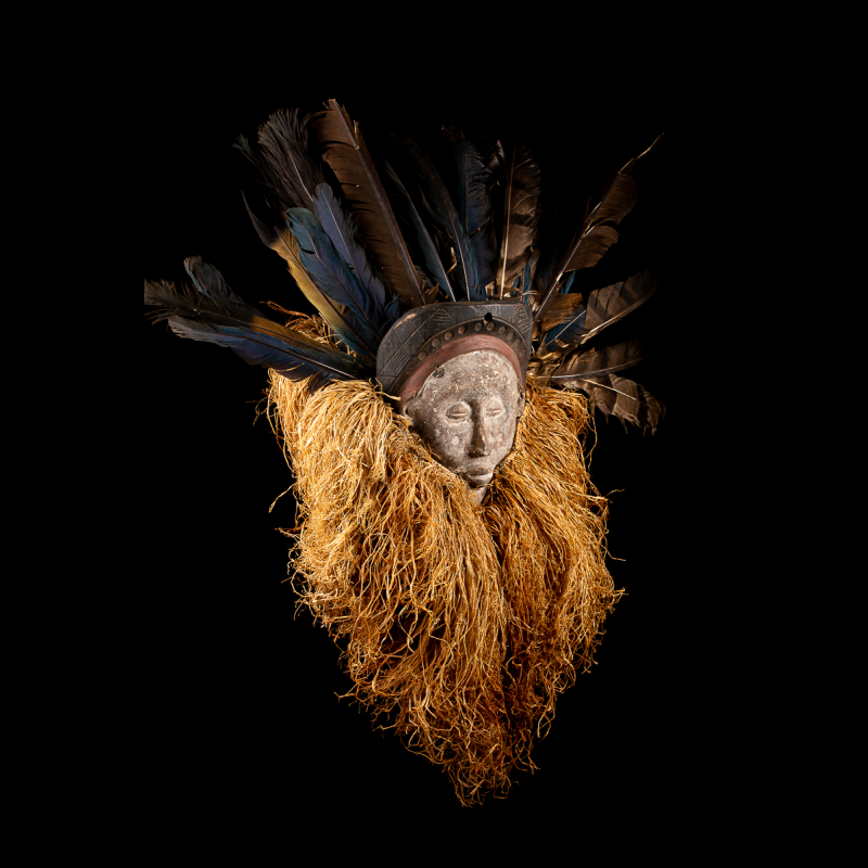 Rare Yaka Kwesi mask - African art masks from the Sounthern D. R. Congo