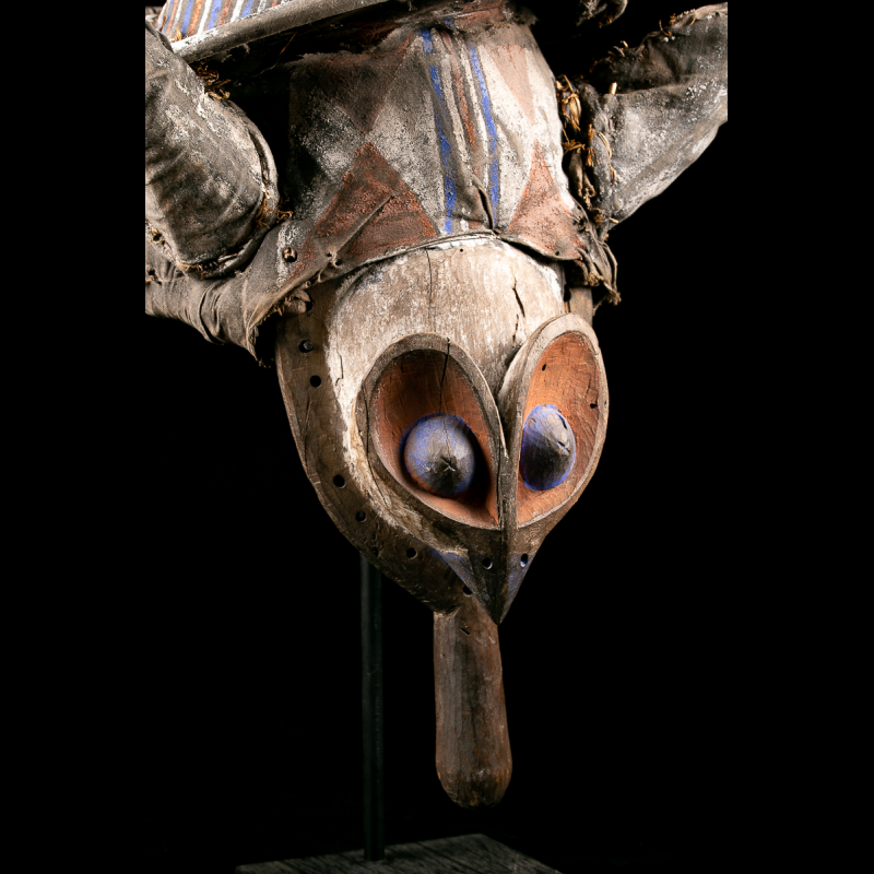 Yaka Ndeemba mask - African art masks of the Mukanda initiation