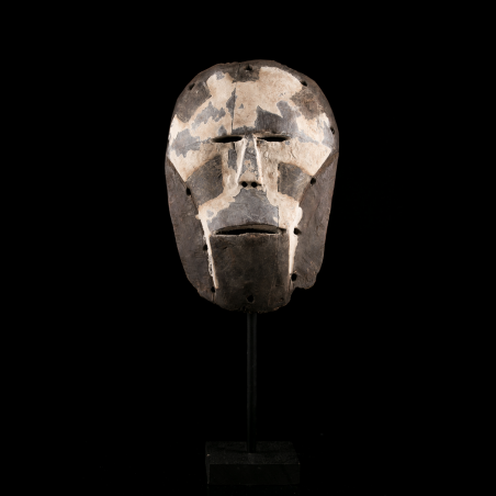 Ndaaka mask - African Art Gallery