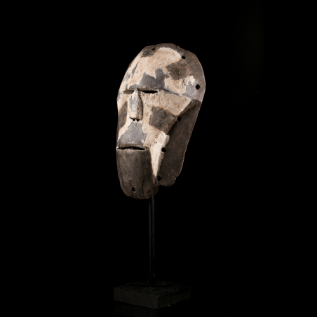 Ndaaka mask - African Art Gallery