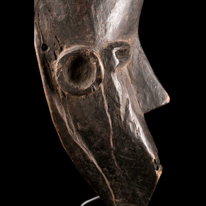 Ngombe mask - African mask of the Mani in Congo