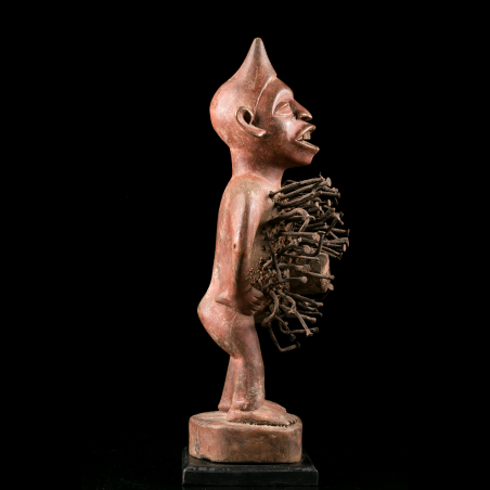 Kongo Nkisi Nkondi power figure - Soubry african art collection