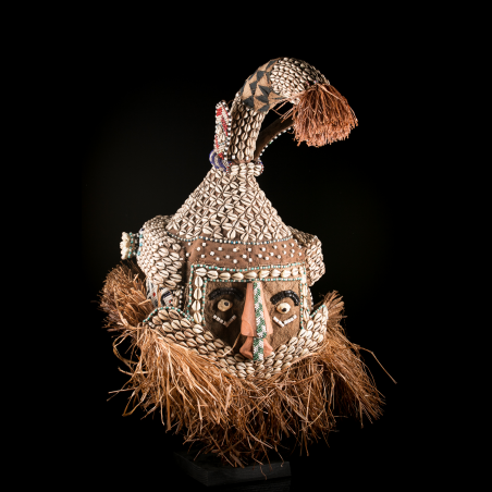 Kuba Mukyeem mask - African art from the Kuba Kingdom in Kasai