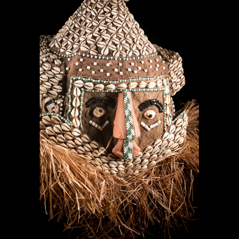 Kuba Mukyeem mask - African art from the Kuba Kingdom in Kasai
