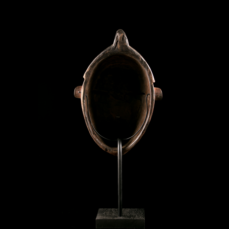 Lwalwa Mvondo mask - Lwalu african art from Congo