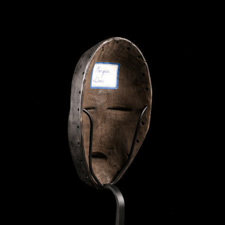 African mask from the Dan people - Tribl Art from Côte d'Ivoire and Liberia