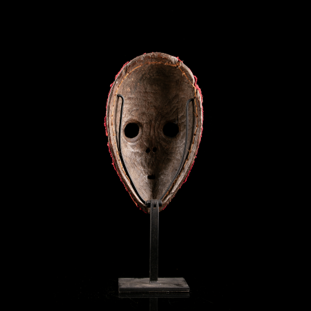 Dan mask - Fire and african art in Ivory Coast