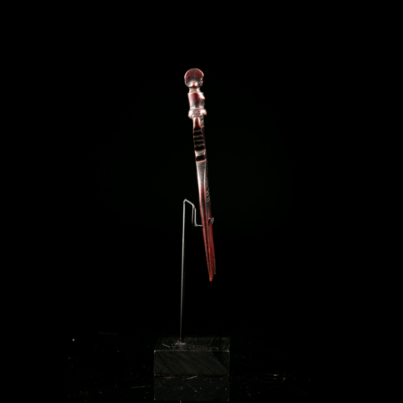 Zaramo comb - Sculpture and feminity in Tribal african art from Tanzania