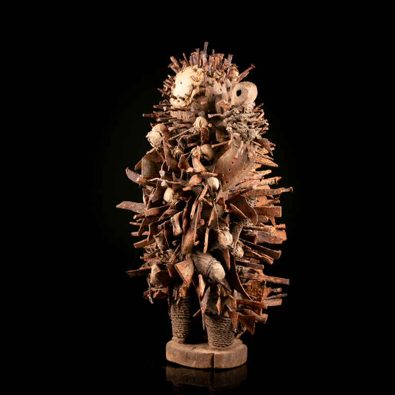 Kongo Nkisi Nkondi fetish figure - Bakongo african power figures