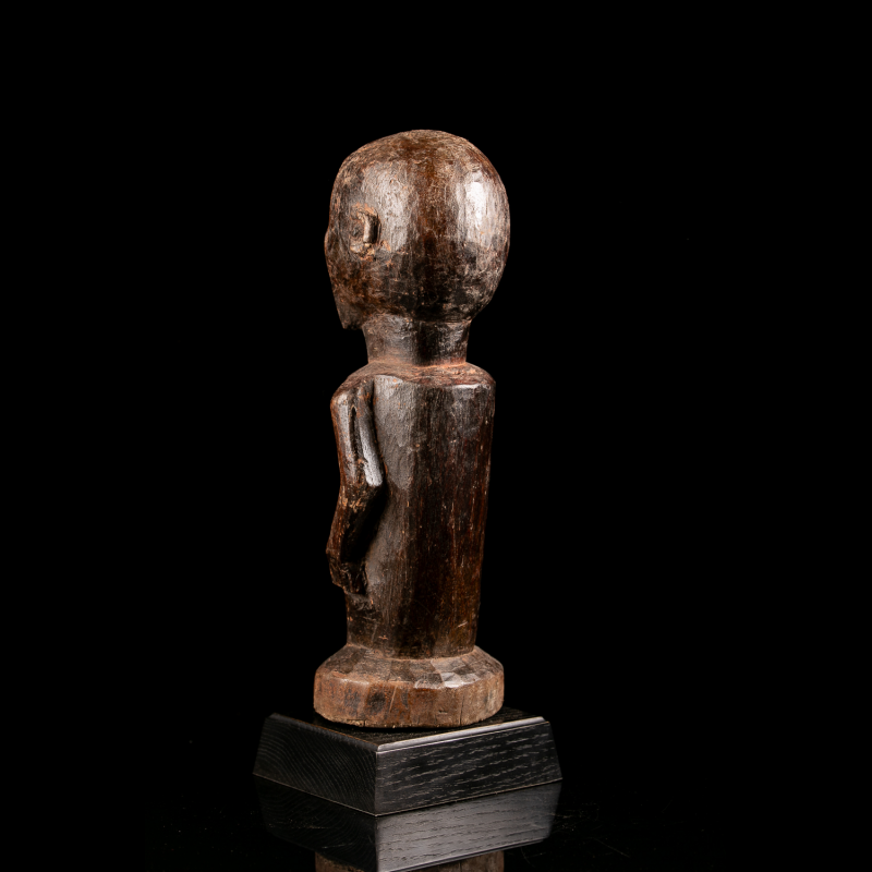 Jonga Inungu figure - African Art Djonga figure from the Congo
