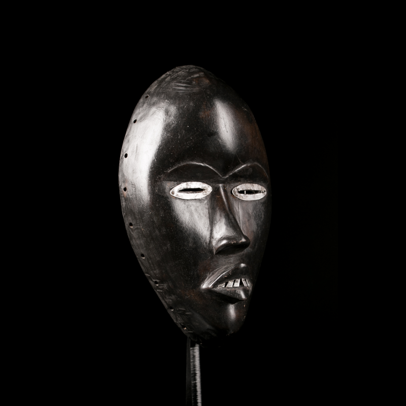 Dan Deangle mask - Jean-Pierre Schmidt Tribal Art Collection