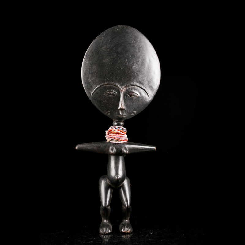 Statue Ashanti Akua'ba - Figure de fécondité et Art Africain