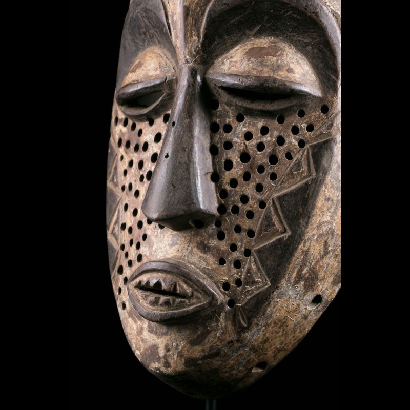 Facial mask - Pende - Congo - traditional african art Italy Netherlands ...