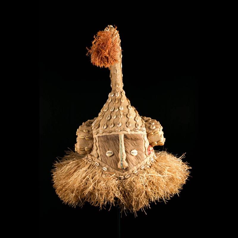 Mukyeem / Mukenda elephant mask - Kuba Ngeende - Congo - African Art ...