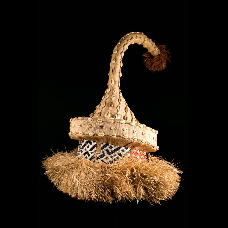 Mukyeem / Mukenda elephant mask - Kuba Ngeende - Congo - African Art ...