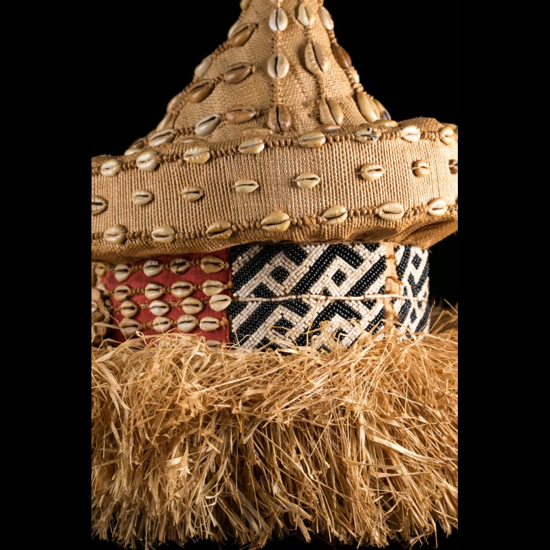 Mukyeem / Mukenda elephant mask - Kuba Ngeende - Congo - African Art ...