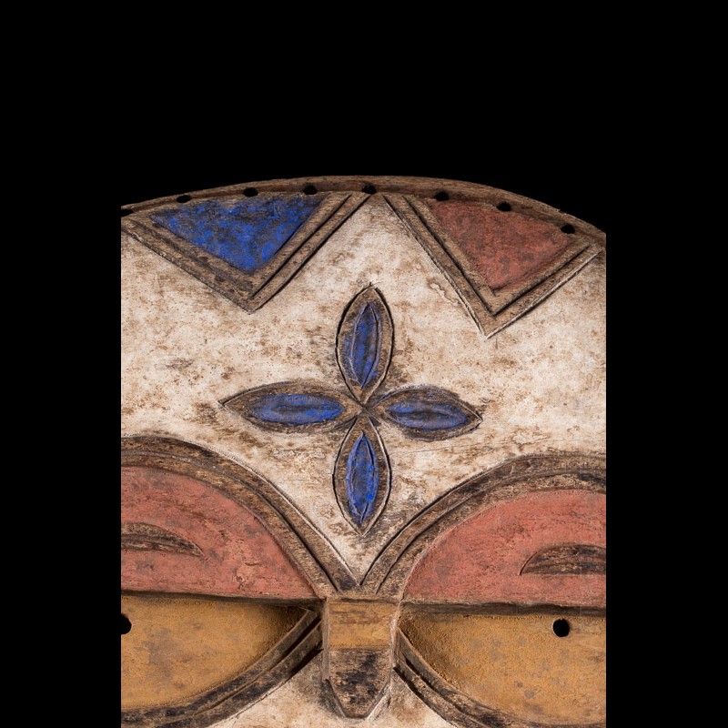 Kidumu mask Teke Congo - Authentic African Tribal Art Gallery Traditional