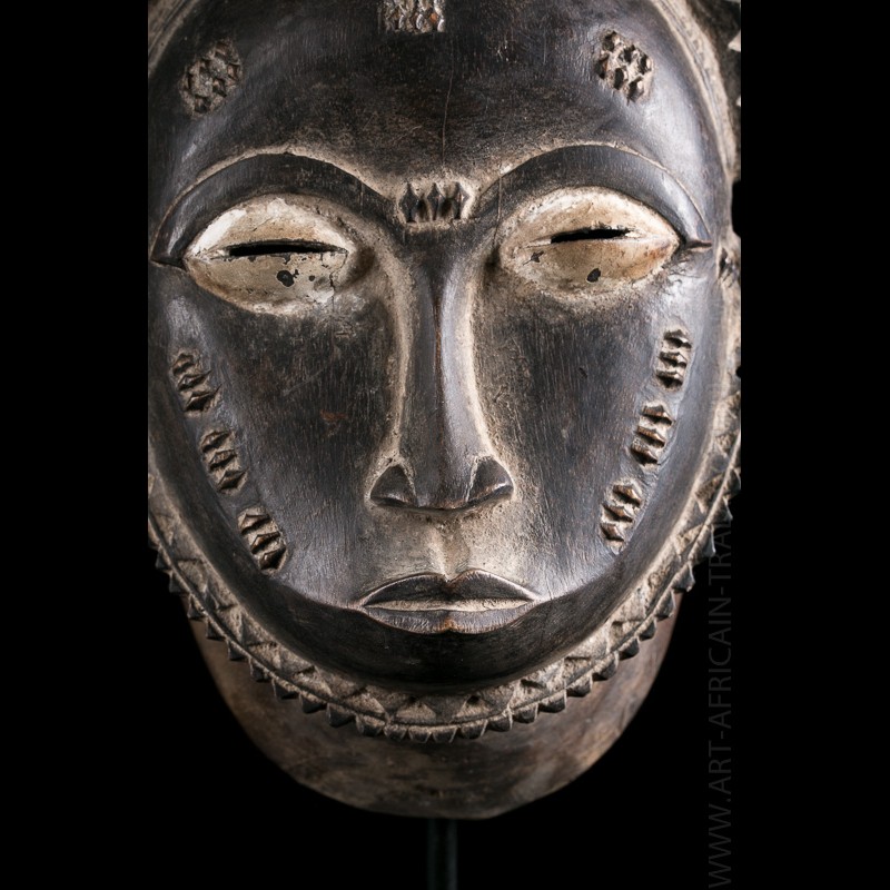 Mblo mask Baule Ivory Coast - African Tribal Art Gallery Traditional
