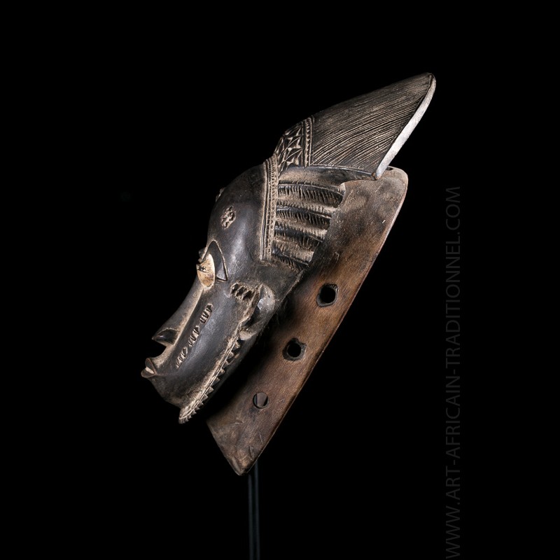 Mblo mask Baule Ivory Coast - African Tribal Art Gallery Traditional