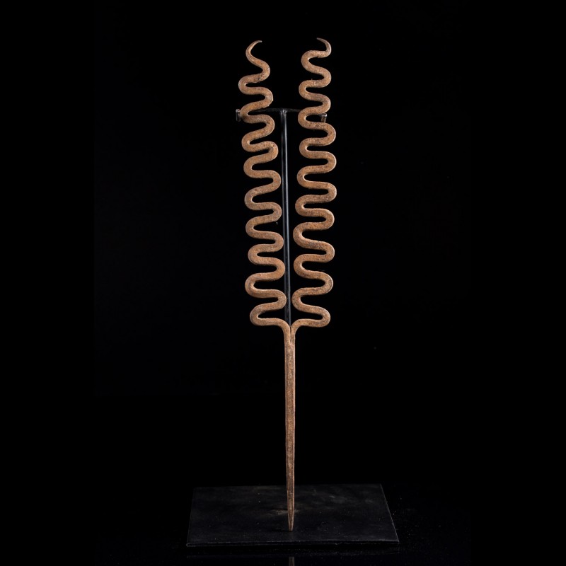 Iron primitive currency