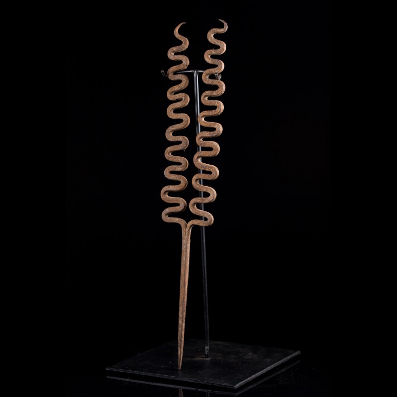 Iron primitive currency