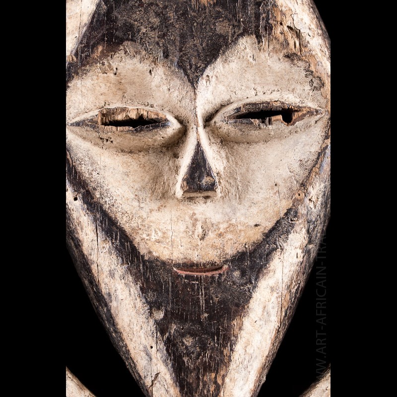 Ekuk mask Kwele Gabon - Authentic African Tribal Art Gallery