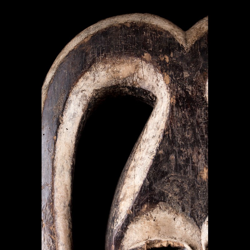 Ekuk mask Kwele Gabon - Authentic African Tribal Art Gallery