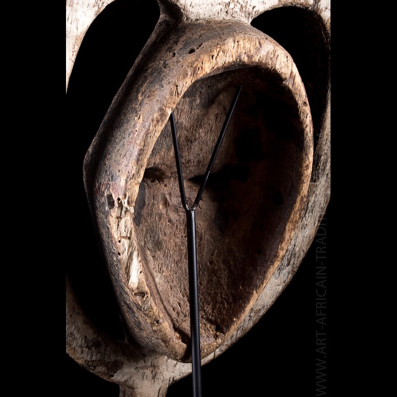 Ekuk mask Kwele Gabon - Authentic African Tribal Art Gallery