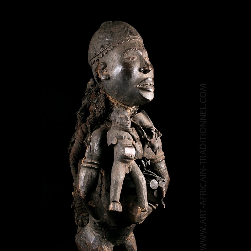 Kongo Nkisi Nkondi african figure - Authentic African Tribal Art Gallery