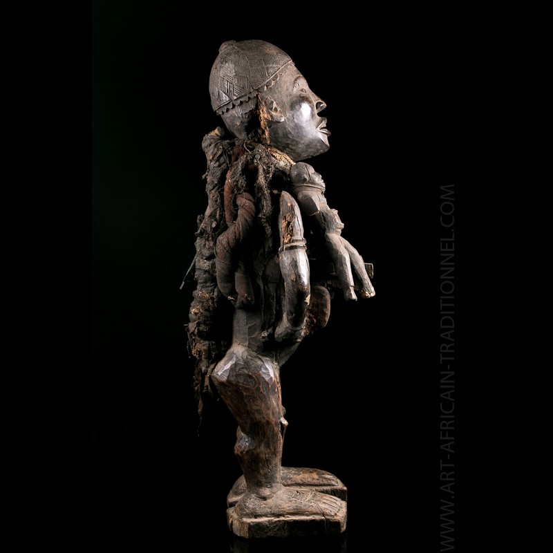 Kongo Nkisi Nkondi african figure - Authentic African Tribal Art Gallery